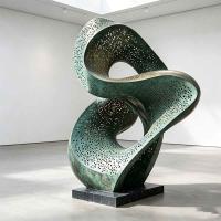 China Public  Modern Garden Sculptures Stainless Steel Statue Laser Cut Hand Forged Sculpture for sale