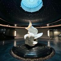 China Indoor Outdoor Abstract Sculpture Custom Fiberglass Stainless Steel Art Sculpture for sale