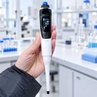 China Single Channel Electronic Pipette Liquid Handling Device Multifunction for sale