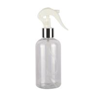 China Luxury Transparent Spray Bottle Round Shoulder PET Anodized Aluminum Trigger Spray Bottle for sale