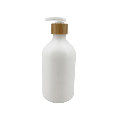 China 500ml Flat Headed Cosmetic Lotion Bottle 16 Ounce Plastic Bottle Pump Dispenser for sale