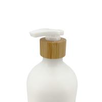 China 500ml Flat Headed Cosmetic Lotion Bottle 16 Ounce Plastic Bottle Pump Dispenser for sale