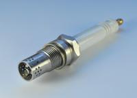 China Jenbacher GS 420 312 Engine Ignition Spark Plug M18x1.5 Thread 77 Heat Range for sale