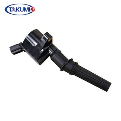 China Anti - Interference Spark Plug Coil Replacement 2.0T For Toyota Yaris INZFE Priu for sale