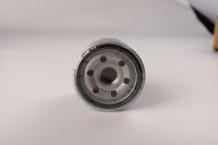China 9052781 25183779 Engine Oil Filter Black Color For SUZUKI Parts for sale