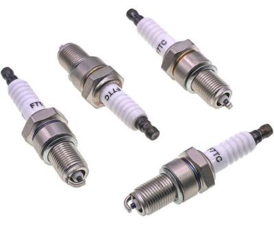 China Bujias (k6rtc) is applicable to Bosch 0242229659 / fr2ls champion oe003 / T10 / c9ycx spark plug replacement for sale