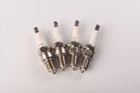 China Motor Spark Plugs Replacement for  C7HSA S102F Z9Y UR4A U22FS-U for sale