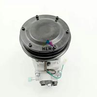 China 20Y-979-3111 20Y-979-3110 Excavator Compressor 24V PC200-6 10PA15C  1B R134A for sale