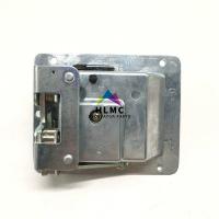 China Excavator Parts Side Door Lock Cover Hydraulic Pump Lock R210-5 220-5 450 130 Hyundai Side Cover Lock for sale