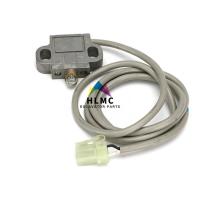 China 203-06-5621 D4C-9093 PC200-5 PC200-6 6D95 Travelling Pressure Sensor Excavator Switch for sale