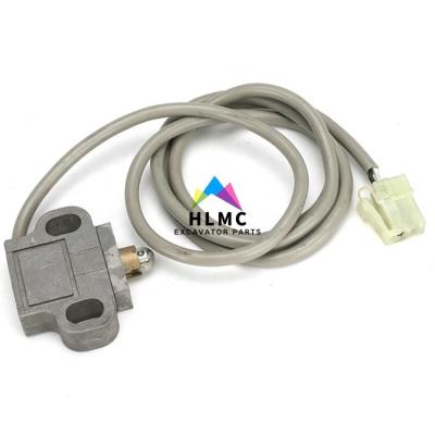 China 203-06-5621 D4C-9093 PC200-5 PC200-6 6D95 Travelling Pressure Sensor Excavator Switch for sale