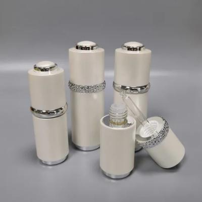 China JL-LB310 15ml 30ml Essential Oil Dropper Bottle ABS Cosmetic Screw Sealing for sale
