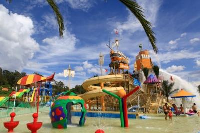 China Outdoor Water Park Equipment Water Slides Fiberglass Kids Pool Slide for sale