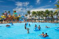 China PLC Control Amusement Water Park Wave Pool For Surfing for sale