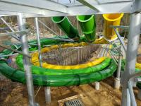 China Theme Park Fiberglass Water Slide Customized Closed Tube Spiral FRP For Adult for sale