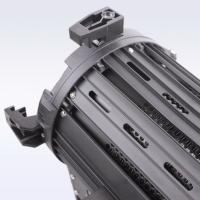 China High Light Output 200W LED Fresnel Light Daylight Battery Powered for Film and Studio Lighting(Pole-Operated Yoke) for sale
