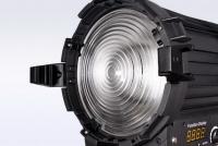 China Tungsten Replacement 200W LED Fresnel Light High TLCI/CRI for Television Studio Lighting(Pole-Operated Yoke) for sale