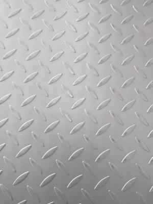 China Hot Dipped Galvanized Tear Drop Checker Plate Steel Floor Plate 2.0-8.0mm Thickness for sale