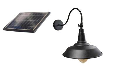 China 4W Solar Powered Gooseneck Barn Light 200 Lumens IP55 Dusk to Dawn Outdoor Wall Light for sale