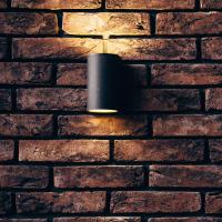 China 20 Lumen Solar Powered Outdoor Wall Sconce 220mA Modern Cylinder Light for sale