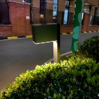 China No Cable LED Bollard Garden Lights DC 5V Solar Powered Pathway Lights for sale