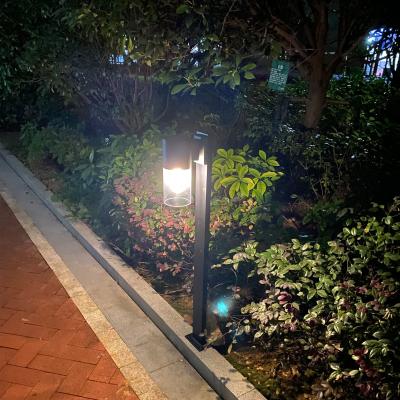 China Black Aluminum Solar Post Light 80cm Tall Dusk to Dawn 2 Modes LED for sale