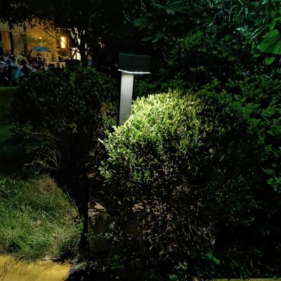China Aluminum White Solar Post Light 5V 1.6W SMD LED Outdoor Landscape Lamp 60cm for sale