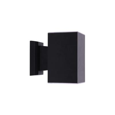 China 20 Lumen Solar Powered Outdoor Wall Sconce 3.2V 1200mAh Warm White Light for sale