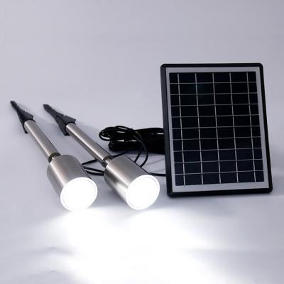 China 3.7V 4000mAh Solar Landscape Spotlights Dual Head LED 92mm Length IP65 Waterproof for sale