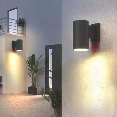China Outdoor Solar Wall Light 4 SMD LEDs 20 Lumens IP65 Waterproof Aluminum for sale