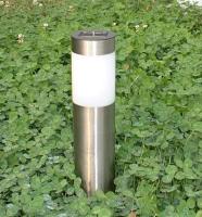 China IP44 Stainless Steel Solar Garden Bollard Light 400mm Auto On Off Outdoor Decorative for sale