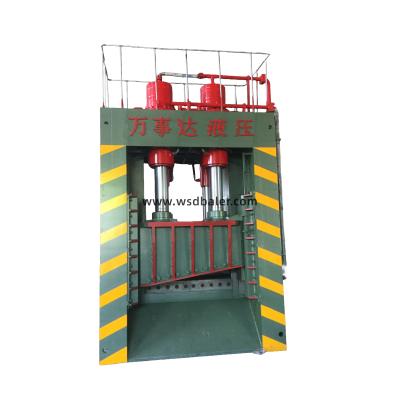 China Reinforced Heavy-Duty Gantry Shear With 1800mm Balde Size For Structural Steel And Demolition Scrap for sale