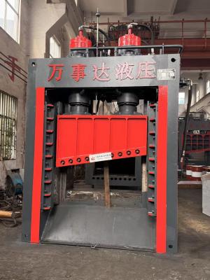 China Heavy Duty Hydraulic Gantry Shear 800 Ton With 8000 Mm Feeding Length And 25 MPa Pressure For Scrap Steel Processing for sale