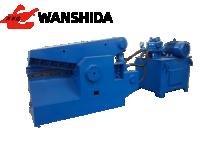 China Alligator Shear Machine 1200kN Force With 800mm Blade Compact Scrap Metal Cutter for sale