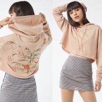 China Custom Cropped Hoodies Sweatshirts Embroidered for sale