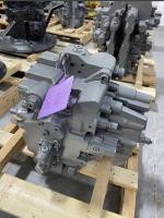 China Hitachi excavator high-quality distribution valve assembly 4366958 4366959 main distribution valve ZX120-6 Zax120-6 ZX130K-6 excavator precision distribution structure. for sale