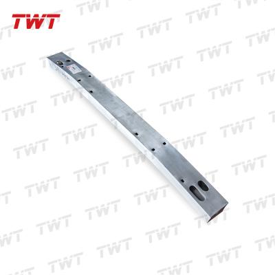 China TWT 52171-33140 Reinforcement for Front Bumper Beam 5217133140 for Toyota Lexus ES240 350 2006-2009 for sale