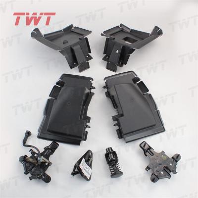 China TWT BRACKET, FOG LAMP MOUNTING, LH RH 52125-58120 52126-58120 16562-25040 16563-25020 16691-25140 16995-25150 for Toyota Alphard for sale