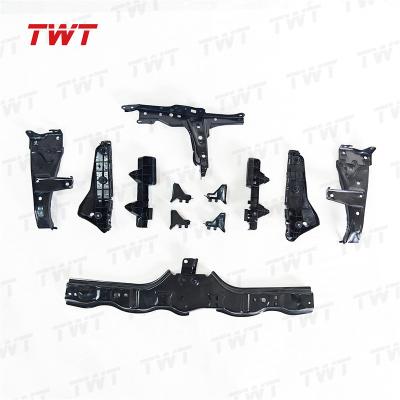 China TWT 52506-60070 53209-60200 52115-60190 52116-60230 52102-60250 52103-60260 52133-60140 Whole Upper Center Front Bumper Retainer for sale