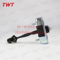 China Car DOOR Stopper 68610-60120 6861060120 Front Door Limiter LR For Toyota Land Cruiser Prado for sale