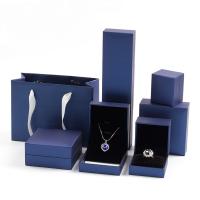 China Cardboard Folding Gift Box Valentine's Kraft Paper Jewelry Gift Box Luxury for sale
