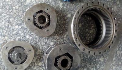 China Komatsu PC360-7 Daewoo DH370-7 Excavator Swing Gearbox Assembly SM220-11M 310kg OEM for sale