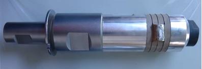China Ultrasonic Cleaning Transducer 28kHz 100W High Efficiency Piezo Transducer for Industrial Cleaners for sale