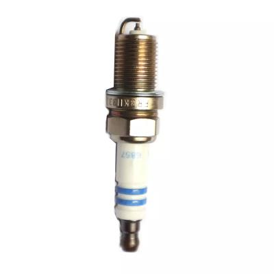 China Bus Car Model Bus Spark Plug for Higer Bus 1000450457 Natural Gas LNG CNG Engine for sale