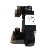 China Upgrade Your Higer Bus with the 4V220-08 Bus Passenger Door Cylinder Solenoid Valve for sale
