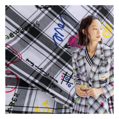 China 210 GSM Colored Printing Plaid Suit Fabric T98SP2 for Spring Apparel Manufacturing for sale