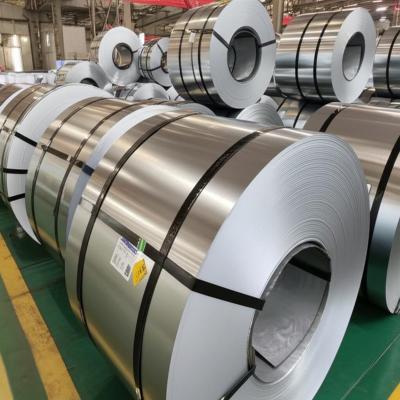 China No3 Finish Hot Dipped Galvanized Steel Coil with Tensile Strength 270-500 N/mm² and Width 600-1500 mm for Construction for sale