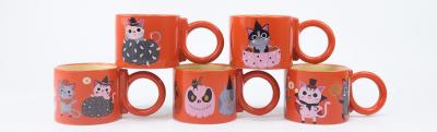 China Cute Halloween Witch Cat Pumpkin Ceramic Mug Set, Orange Chunky Big Round Handle Spooky Kitten Holiday Coffee Cups for sale