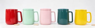 China Solid Color Ceramic Mug with Matching Lid for sale
