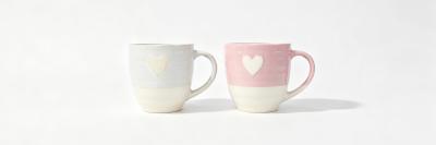 China Two-Tone Embossed Heart Couple Ceramic Mug 2-Piece Set for sale
